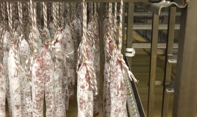 Splendid Foods optimiza la curación de embutidos