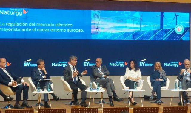 Expertos coinciden en que los inversores en renovables deben contar con reglas del juego claras