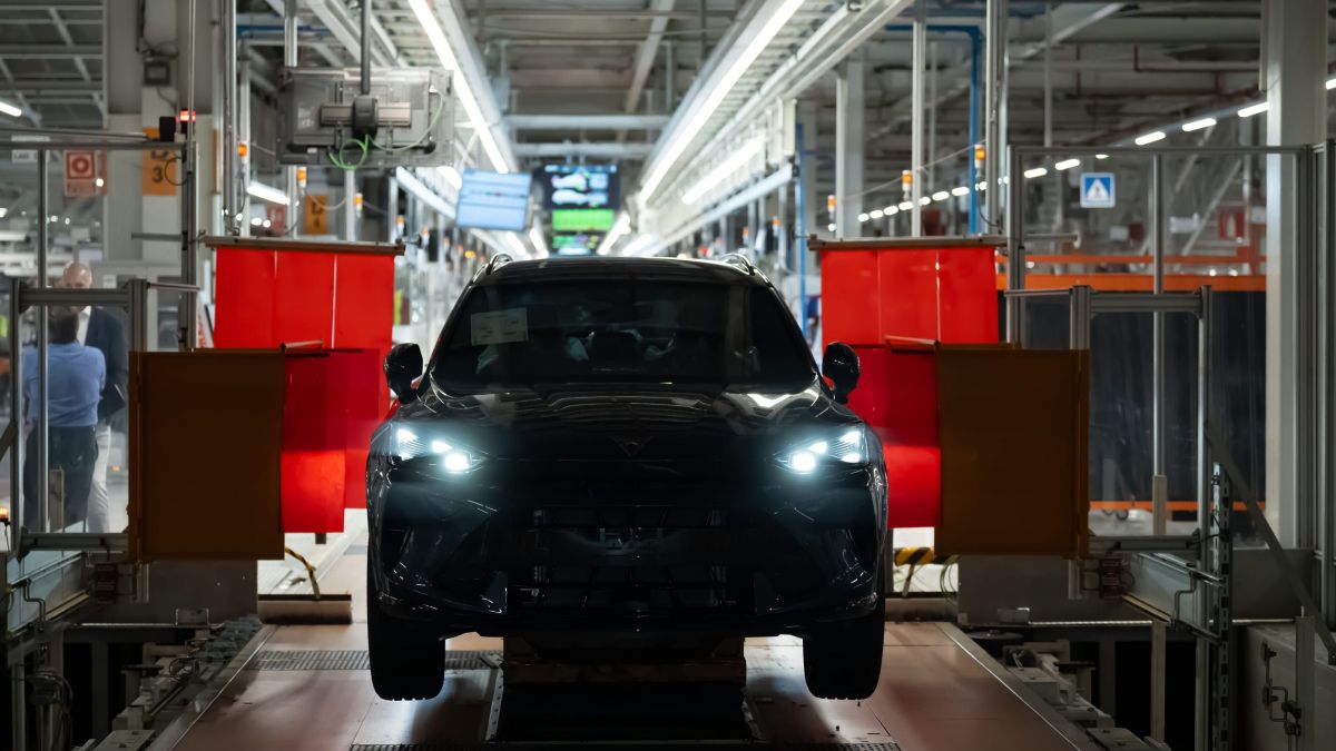 La producció industrial baixa un 5,5% al gener a Catalunya