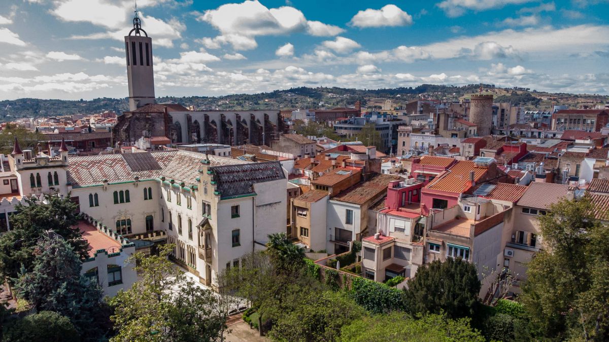 El sector empresarial de Terrassa i Rubí aposta per un servei en català